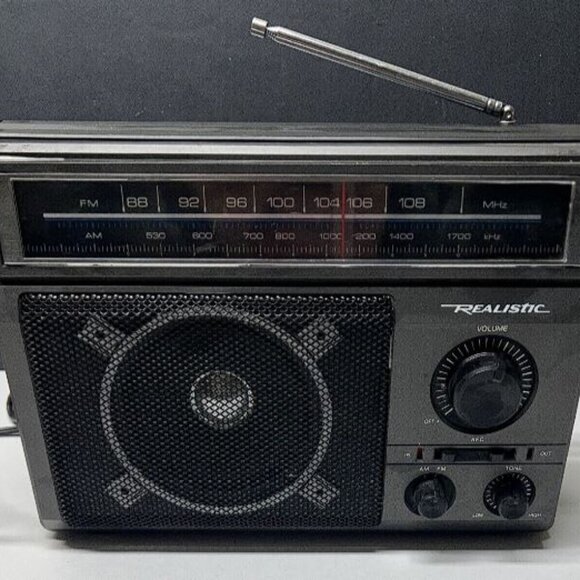 Realistic | Portable Audio & Video | Vintage Realistic Amfm Radio Model ...